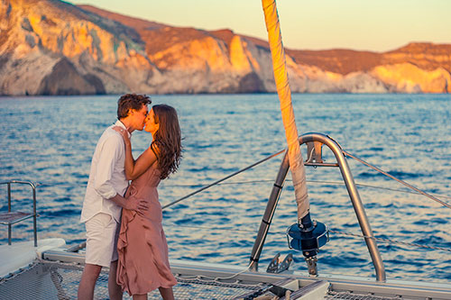 Santorini Proposal Spots - Top Best Marriage Proposal Spots in Santorini!
